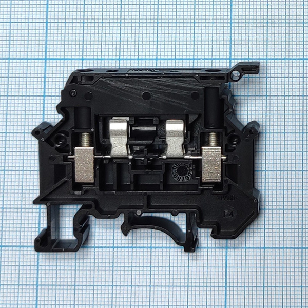 3000539 UK 5-HESI N Клеммы для установки предохранителей купить на OZON ...