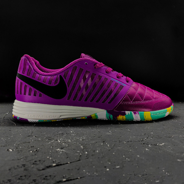 Бутсы для футзала Nike, 42, розовый - купить по выгодной цене в интернет-магазине OZON (1422384550)