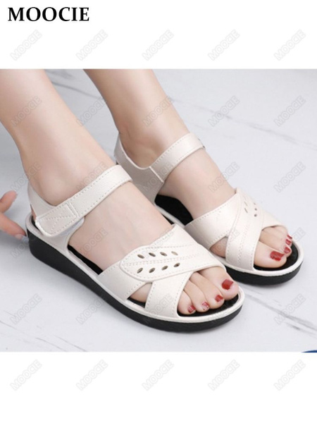 Босоножки Женский MOOCIE Без каблука ABS пластик, Искусственная кожа, размер 39 Толстая подошва ...