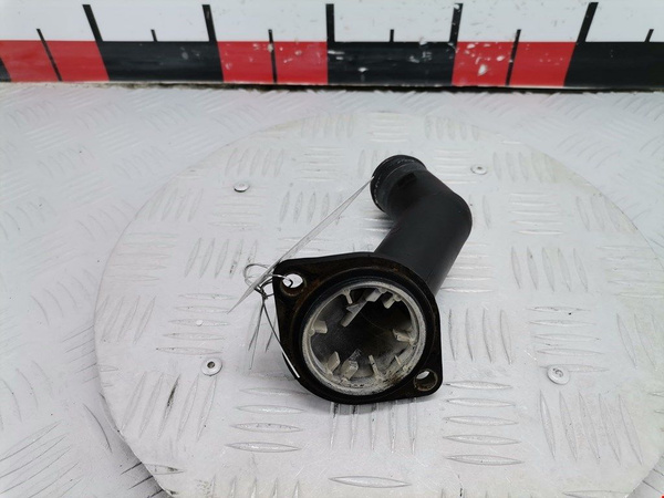 Корпус термостата / 1591821 038121121D 038121121D для Seat Alhambra (с ...