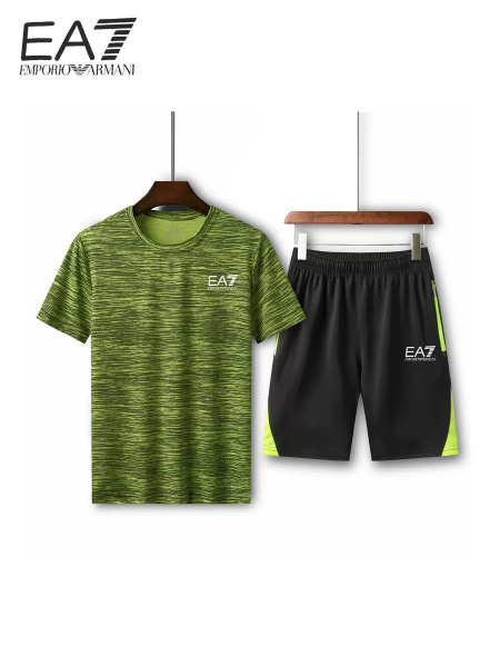 Костюм спортивный Мужской EA7 Спортивный двойка, с шортами зеленый, размер 54, 56 Полиэфирное ...