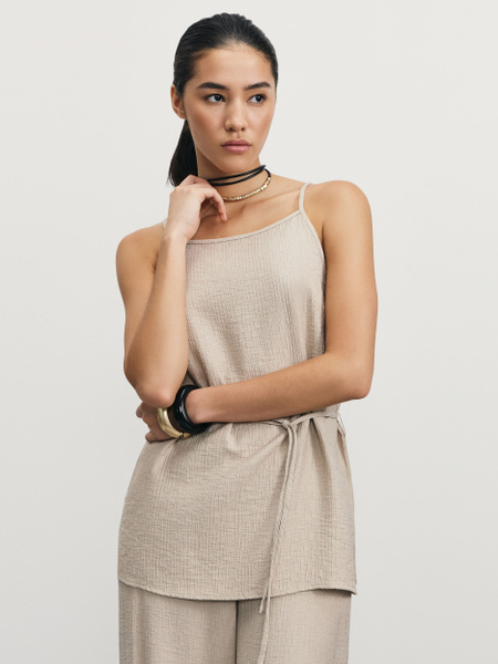 Топ Женский Zarina кремовый, размер 44 Вискоза, Полиамид Без рукавов Повседневный Пояс/ремень ...