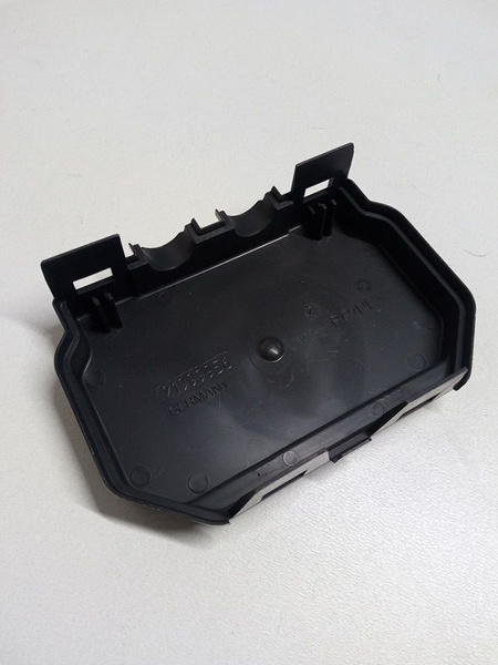 Крышка блока света (предохранителей) - Volvo арт. 21999956 - купить по ...