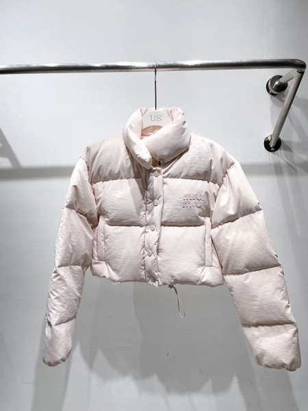 Пуховик Miu Miu купить на Ozon по низкой цене 1770170171