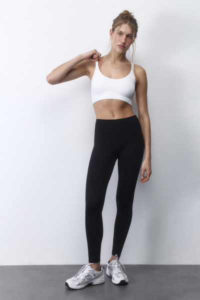 Топ-бра Женский Befree светло-бежевый, размер 46 Трикотаж Без рукавов Спортивный Китай ...