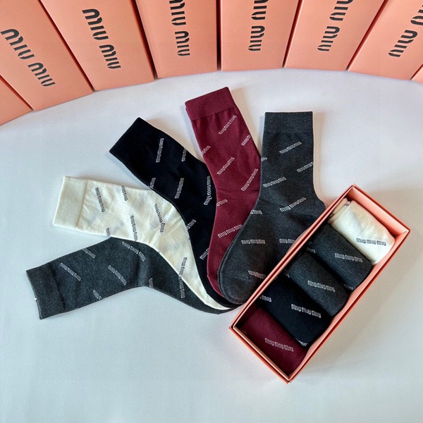 Комплект носков Мужской Женский Miu Miu размер универсальный Хлопок Бег На любой сезон