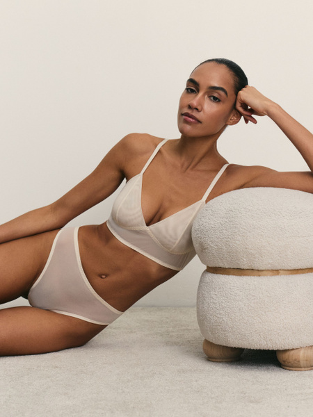 Бюстгальтер Женский Zarina без косточек, размер 80B кремовый Полиамид, Эластан Повседневный ...