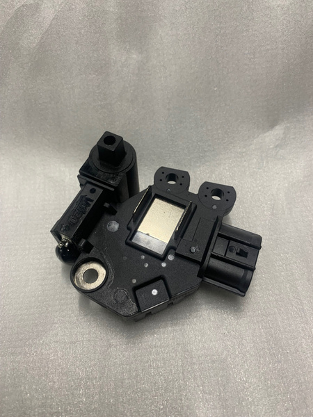 Щетки генератора реле Valeo 120A G4FC G4FA 37370-2B300 Hyundai Kia Ceed ...