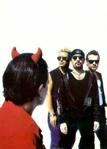 Термонаклейка на все виды и любой цвет одежды (DTF) U2, Рок купить на OZON по низкой цене ...