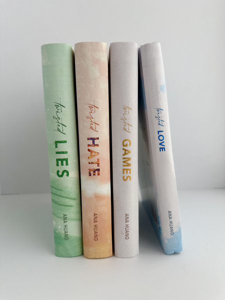 Twisted Series by Ana Huang (Hardcover) | Huang Ana - купить с ...