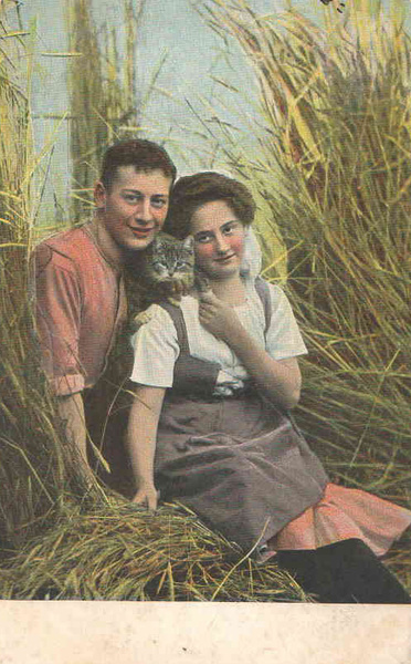 Антикварная открытка "Пара на самовале с котенком". Европа, 1910-1930 - купить с доставкой по ...