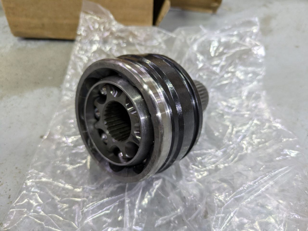 Mercedes-Benz ШРУС карданного вала, арт. Шрус A1673305401, 1 шт. купить ...