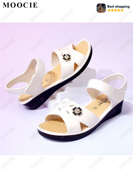 Босоножки Женский MOOCIE белый Без каблука ABS пластик, Искусственная кожа, размер 36 Толстая ...