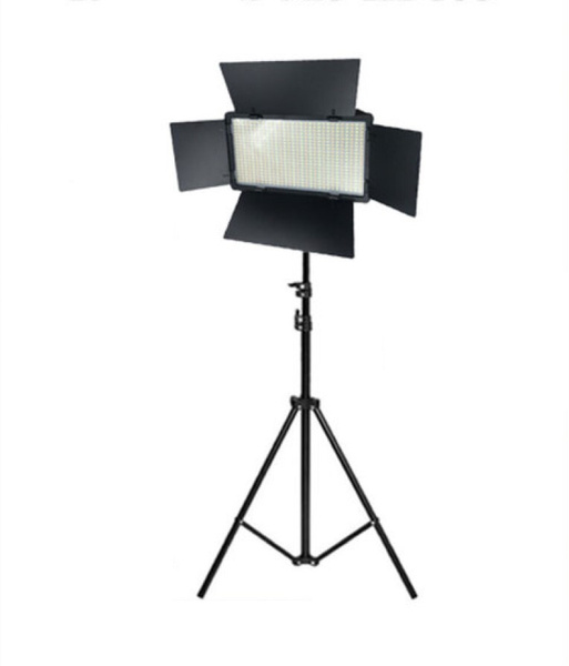Светодиодная панель со шторками для фотосъемки и штативом, LED 800 ...