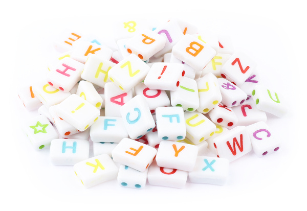 Бусины с буквами (английский алфавит) для браслетов и рукоделия Goody ...