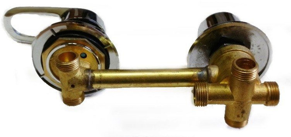 Смеситель KOGGO для душевой кабины 4-х режимный 10 см выводы под гайку ...