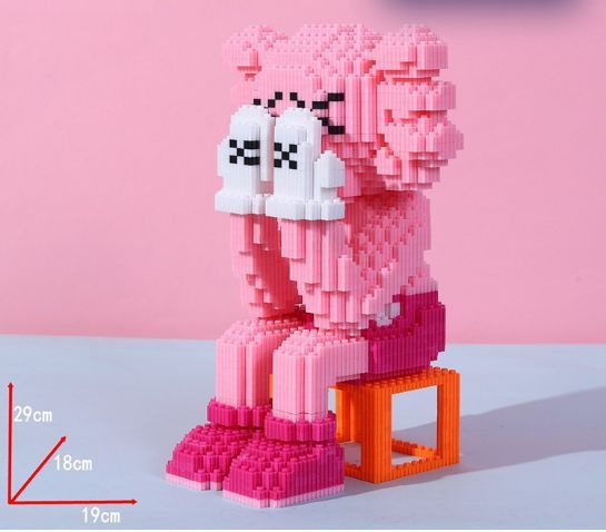 Конструктор 3D фигурки KAWS & BEARBRICK - купить с доставкой по ...