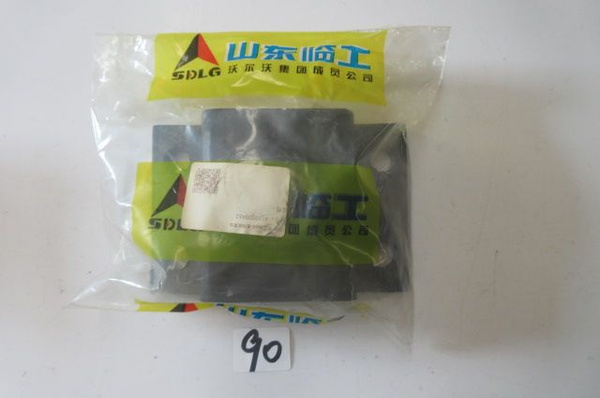 Опора (старого образца, квадратная) КПП ZL40/50 SDLG, LGCE LG936L ...