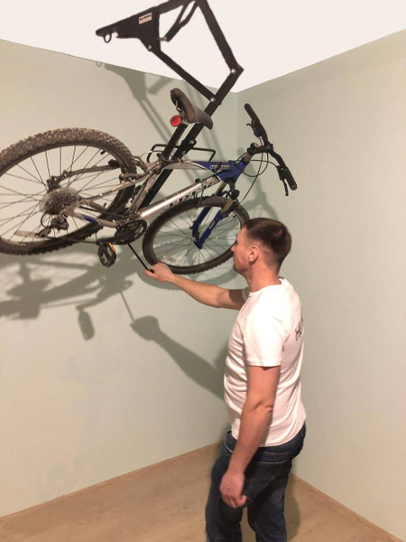 Система хранения велосипедов Кронштейн крепление к потолку для ...