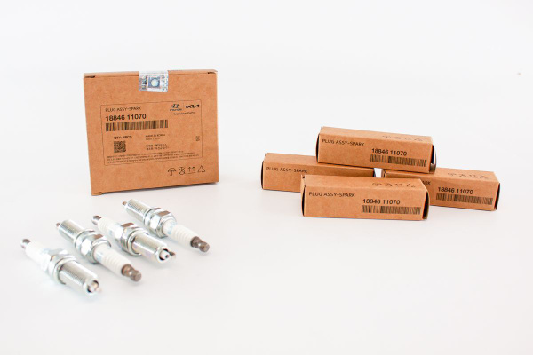 Комплект свечей зажигания Hyundai-KIA 1884611070 - купить по выгодным ...