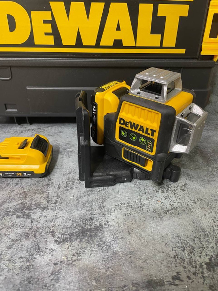 Купить Лазерный уровень/нивелир DEWALT,14 лучей по низкой цене в ...