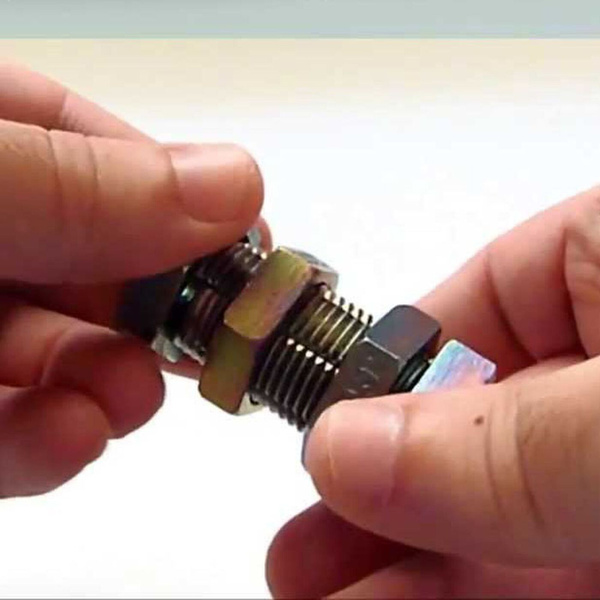 Головоломка Hanayama Huzzle Cast NutCase Гайка - купить с доставкой по ...