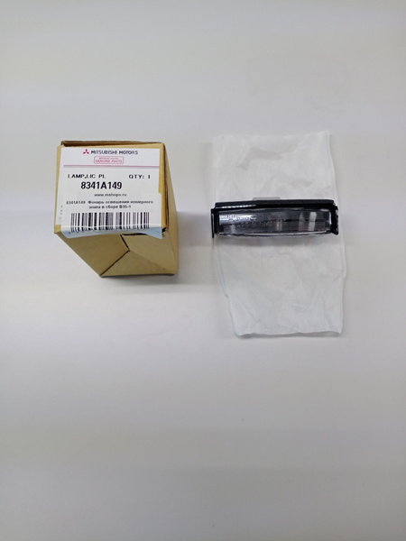Фонарь освещения номерного знака в сборе MITSUBISHI Pajero Sport III ...