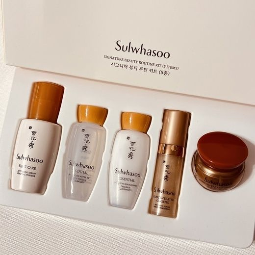 Sulwhasoo Восстанавливающий набор косметики для ухода за кожей лица ...
