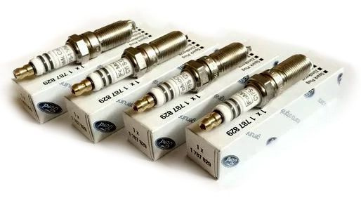 Комплект свечей зажигания FOMOCO 1787829_4 - купить по выгодным ценам в ...