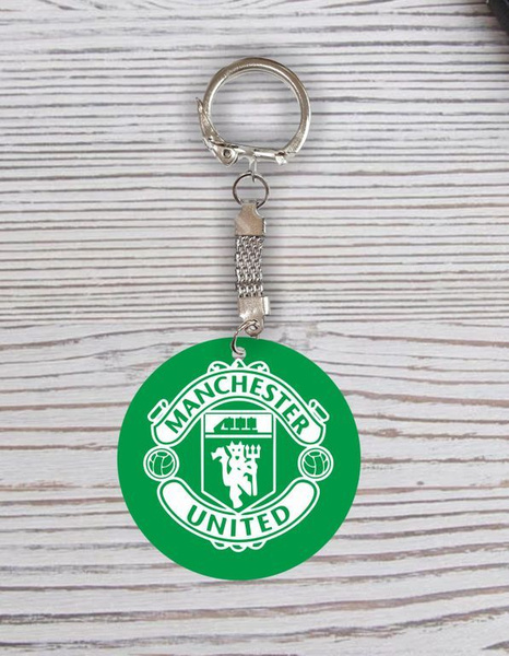 Брелок с гравировкой Manchester United Манчестер Юнайтед №6 купить с доставкой по выгодным