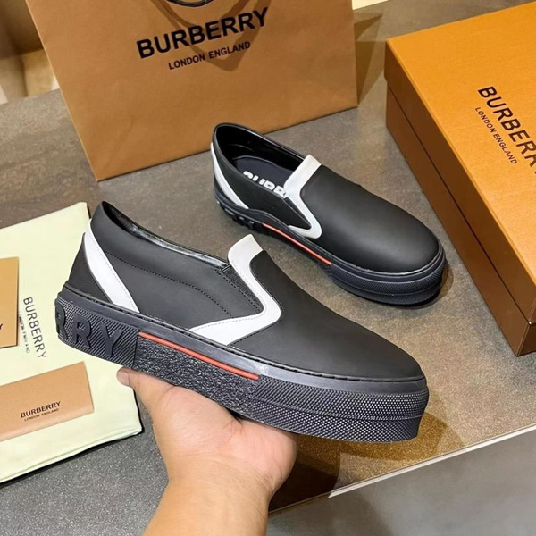 Кроссовки Burberry - купить с доставкой по выгодным ценам в интернет ...