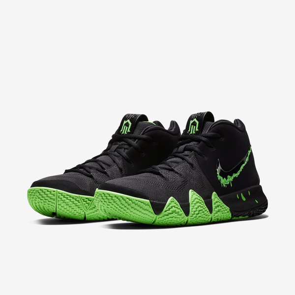 Кроссовки Nike купить на OZON по низкой цене (1340756616)
