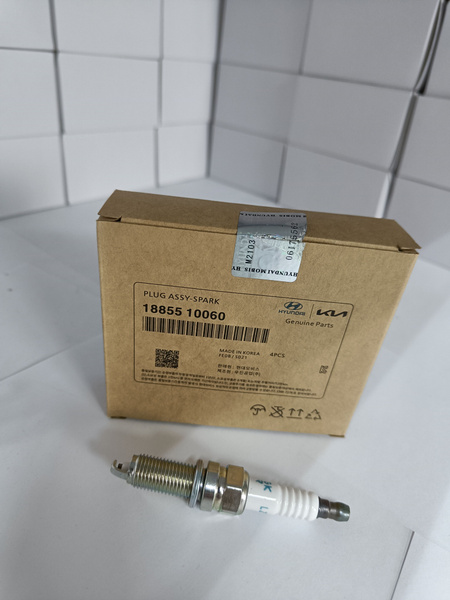 Комплект свечей зажигания 4 штуки SOLARIS RIO Hyundai 1885510060 купить ...