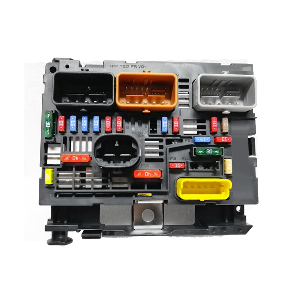 Блок предохранителей в сборе 9809742880 9666700480 для Peugeot 307/408 ...