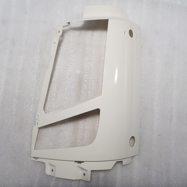 Облицовка фары Volvo Вольво FH FM 3 серии левая белая - купить с ...