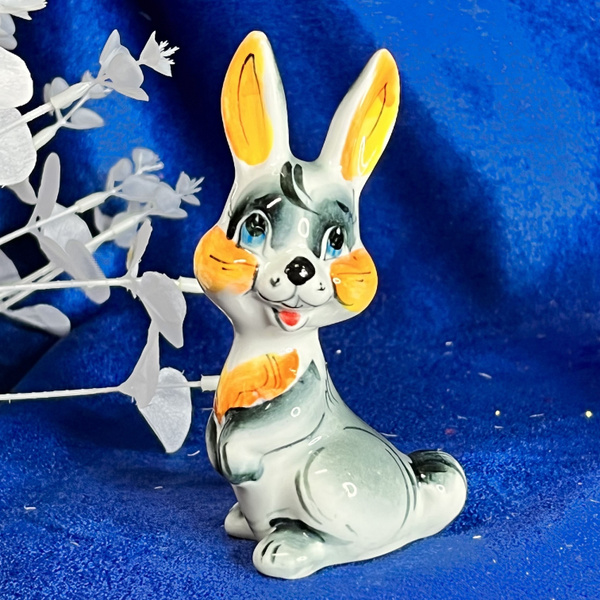 Фигурка Кролик Бэтти Гжель цветная купить по выгодной цене в интернет магазине Ozon 794886034