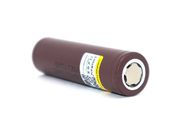 Аккумулятор 18650 3,6-4,2V емкость 3000mA пятачки разряд до 30А ...