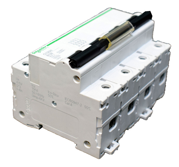 Купить Автоматический выключатель C120H 4P 125A 18437 по низкой цене в интернет-магазине OZON с ...