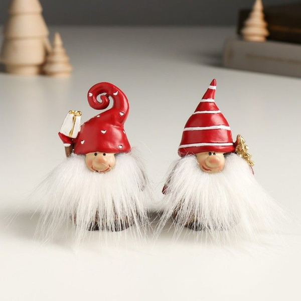 Сувенир полистоун "Гномик в красном колпаке с ёлочкой/подарком" МИКС ...