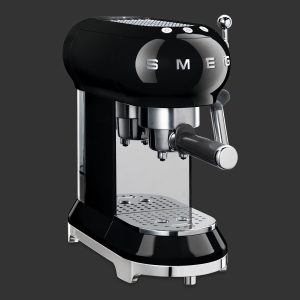 Кофеварка-эспрессо SMEG ECF01BLEU, черная - купить с доставкой по ...