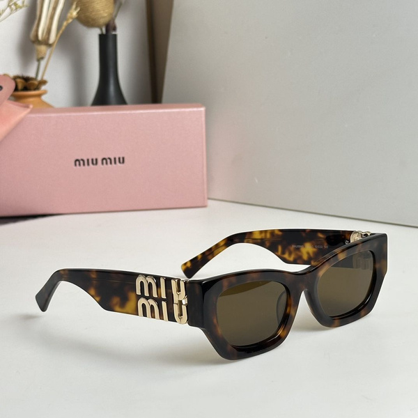 Miu Miu Очки солнцезащитные купить с доставкой по выгодным ценам в интернет магазине Ozon