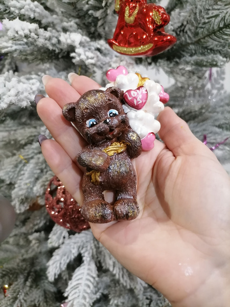 Гипсовая фигурка "Мишка с шариками - сердечками" на магнитах Mishka ...