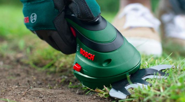 Кусторез аккумуляторный Bosch ISIO 3 0600833106 - купить по выгодной ...