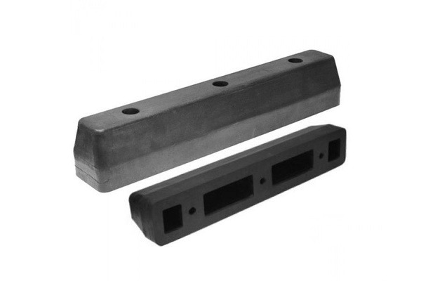 Отбойник (буфер) резиновый 375х65х70 мм СЛОН 1013554, между отверстиями 250 мм. 1986 - DadGer ...