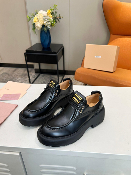 Туфли Miu Miu купить с доставкой по выгодным ценам в интернет магазине Ozon 1631053344