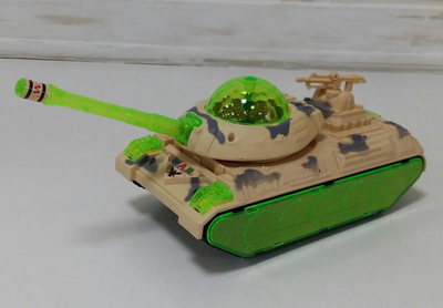 Танк р/у Crossbot 1:24 Т-90 (Россия), аккум. Тренировочная мишень с ...