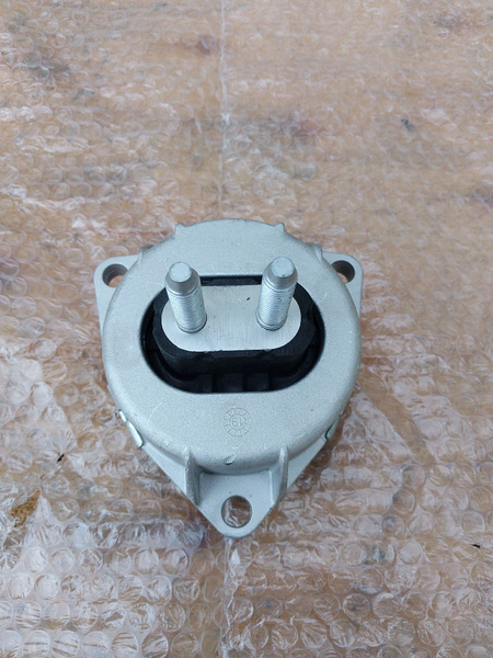 Опора АКПП Jeep Grand Cherokee WK2 68032661AE 2011-2018 - арт ...