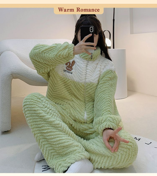 Пижама Uniqlo - купить с доставкой по выгодным ценам в интернет ...
