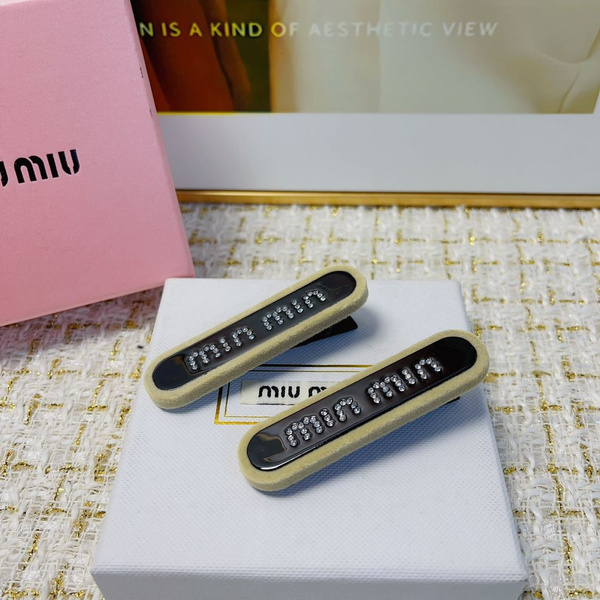 Заколка для волос Miu Miu 1 шт купить с доставкой по выгодным ценам в интернет магазине Ozon