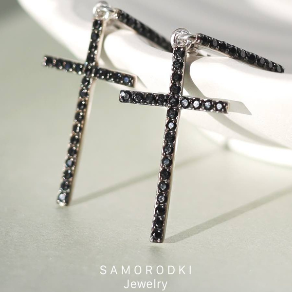 SamoroDki Jewelry Серьги серебряные кресты с фианитами черные - купить ...